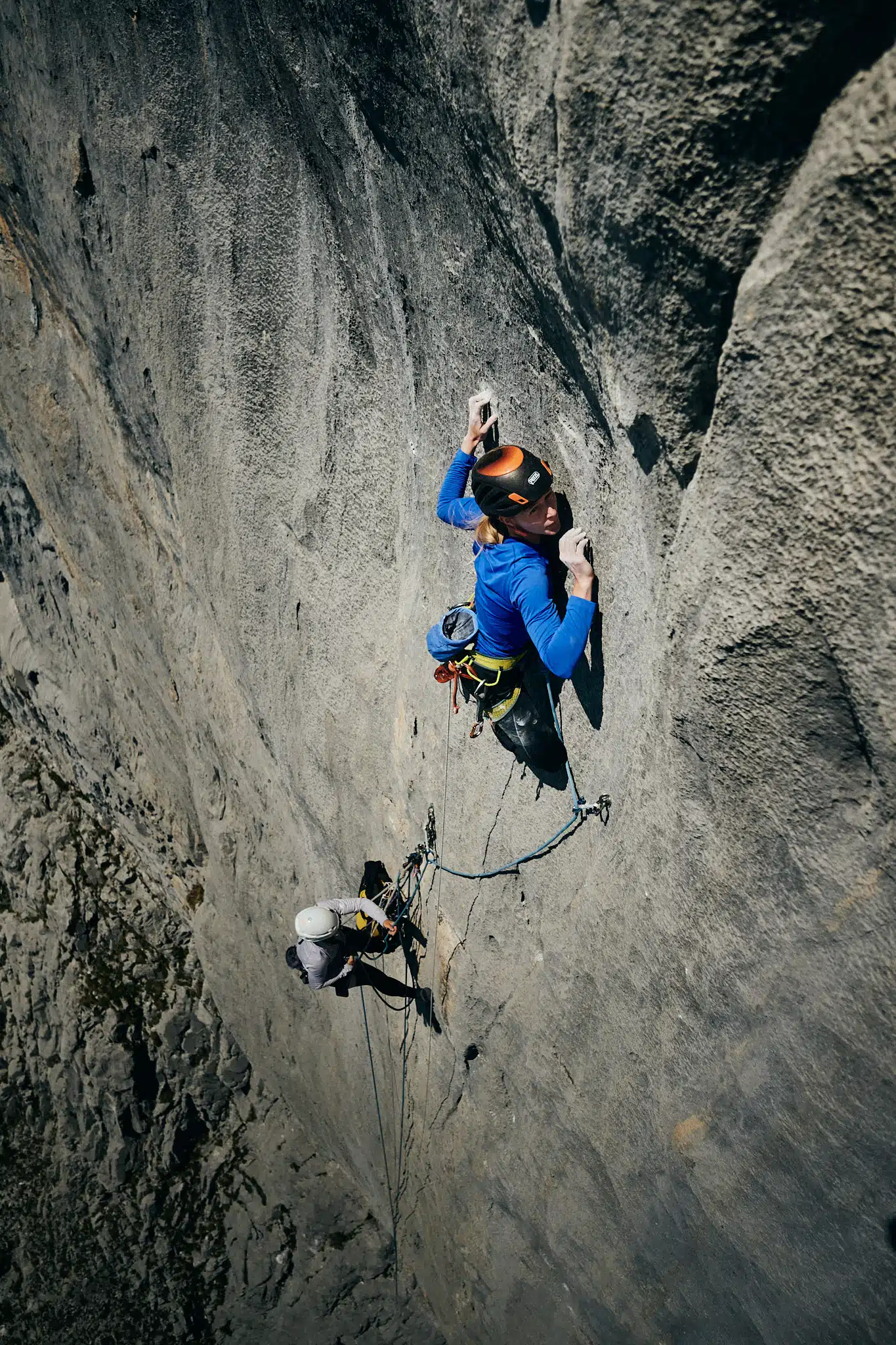 Lara Neumeier réussit Silbergeier, la voie de référence du Rätikon ...
