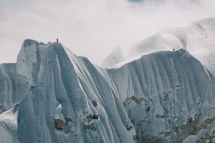 Benjamin Védrines bat le record d’ascension au K2 en atteignant le ...