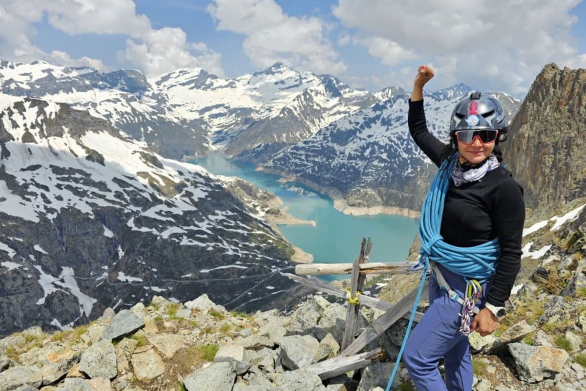 Femme de tête : rencontre avec Zohre Ofoghi, première guide iranienne ...